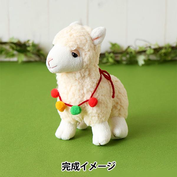 動物作家の福村弘美先生デザインの、かわいい動物園の人気者ぬいぐるみキットです。ほつれにくいフリース素材、扱いやすい手のひらサイズです。もこもこボディがあったかそうなホイップちゃん♪民族衣装風の首かざりがおしゃれ。[動物 あるぱか ぬいぐるみ...