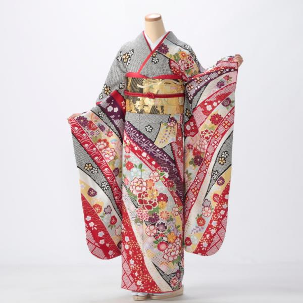 未婚女性の第一礼装としてお正月や成人式、結婚式、結納、パーティー、など華やかな場にお使い頂ける振袖セットでございます。表地はすべて正絹(シルク100%)、熟練和裁士が丁寧にお仕立てした最高級品質。圧倒的な商品量であなたの魅力を引き立てる振袖...