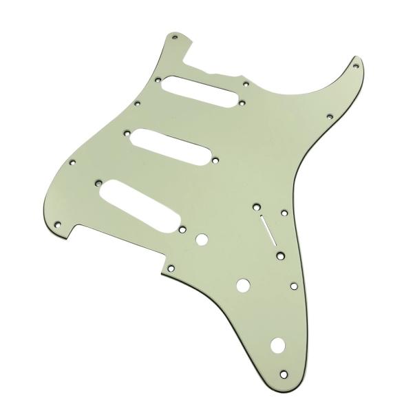 62年式11穴タイプ、ミントグリーン3PLY、インチ規格品現行USA 60's Pickguardsを元に製作□主な適合モデル現行Fender USAおよびMexico製ST60'sタイプなど