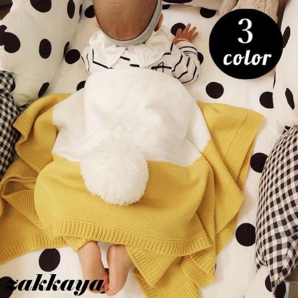 うさぎ耳付きの可愛いブランケットです。持ち運び便利で肌寒い季節に重宝しますね?【サイズについて】70×108cm