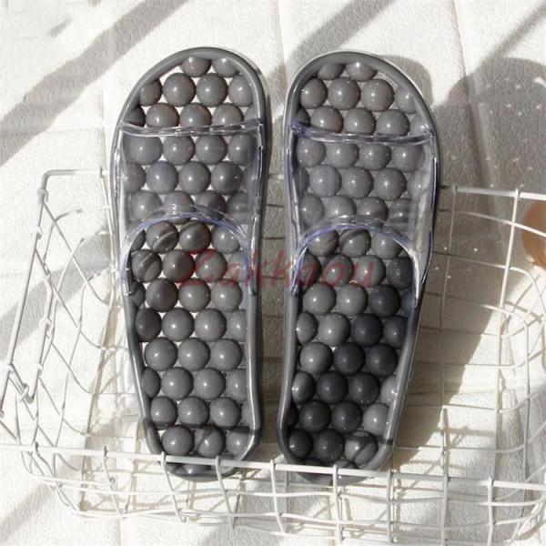 ■ 品名：健康サンダル■ 素材：PVC■ スタイル：自宅用/お風呂■ カラー：全6色■ サイズ：S-L■ 季節：春/夏/秋検索ワード：健康サンダル 健康スリッパ ツボ押し つぼ押し こり コリ ギフト 敬老の日 贈り物 グッズ ボディポップ...