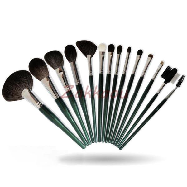 ■ 品名：メイクブラシセット■ ブラシ素材：高級ファーバー■ ハンドル素材：天然木■ 金具素材：ブロンズ■ タイプ：A■ サイズ：写真参考■ 生産国：中国人気検索キーワード：メイクブラシ セット ケース 化粧ブラシ 化粧筆 箱入り パウダー...