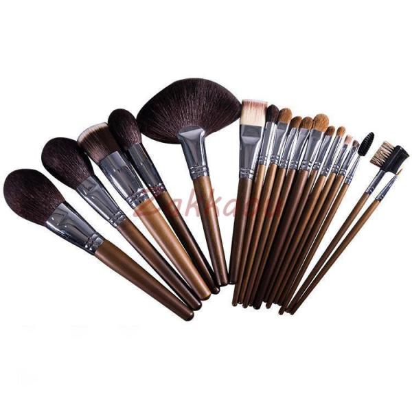 ■ 品名：メイクブラシセット■ ブラシ素材：ウール/高級ナイロン毛■ ハンドル素材：天然木■ 金具素材：ブロンズ■ タイプ：A■ サイズ：写真参考■ 生産国：中国人気検索キーワード：メイクブラシ セット ケース 化粧ブラシ 化粧筆 箱入り ...