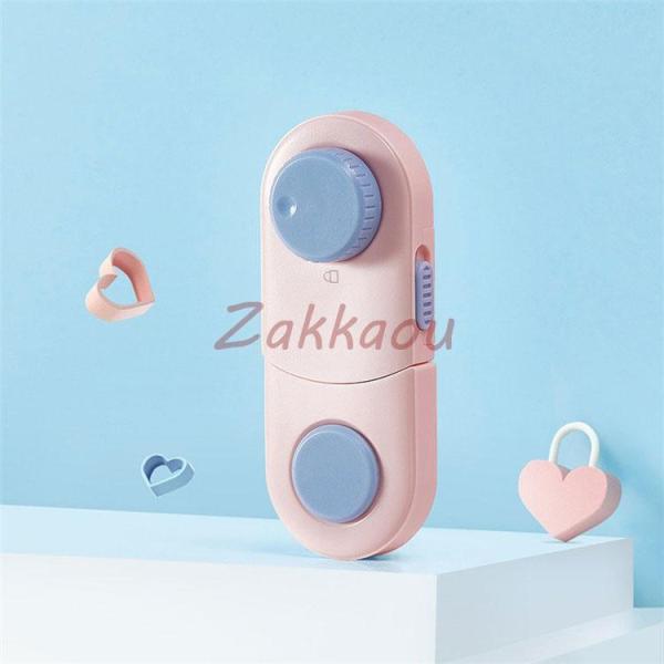 ■ 品名：チャイルドロック■ 素材：ABS■ カラー：全4色■ サイズ：9.96*4cm■ 産地：中国人気検索キーワード：チャイルドロック ベビーガード　ドアロック 引き出し ストッパー 赤ちゃん 子供 指挟み ケガ防止 安全　耐震対策 引...
