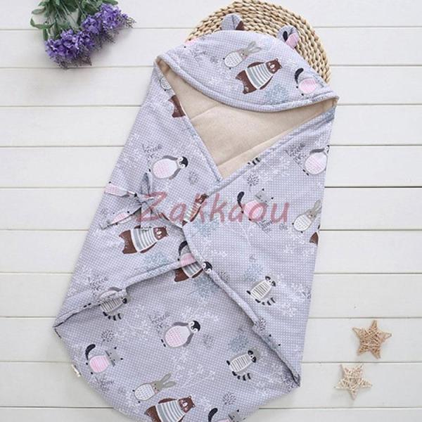 【品名】:ベビー用寝袋【素材】: 綿95%ポリエステル5% 【カラー】：全2色【サイズ】：93*77(適応年齢0-3ヶ月)【季節】:春、秋、冬人気検索キーワード：スリーパー ガーゼ メッシュ 赤ちゃん ハンスパンプキン 夏用クールスリーパー...