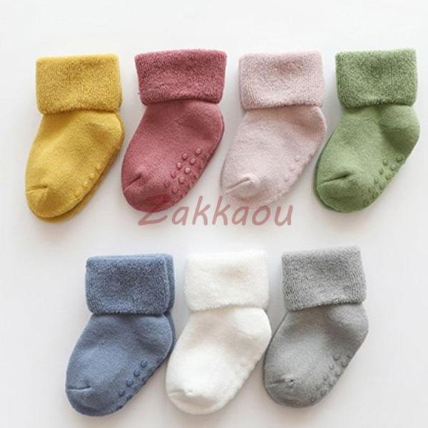 ■ 品名：ベビー用靴下■ 素材：綿混紡■ カラー：全7色■ サイズ：XS-M■ セット内容：12足■ 季節：春/秋/冬人気検索キーワード：ベビー服 赤ちゃん 服 ベビー 靴下 男の子 女の子 ソックス 新生児 可愛い ぬいぐるみ付き 新生児...