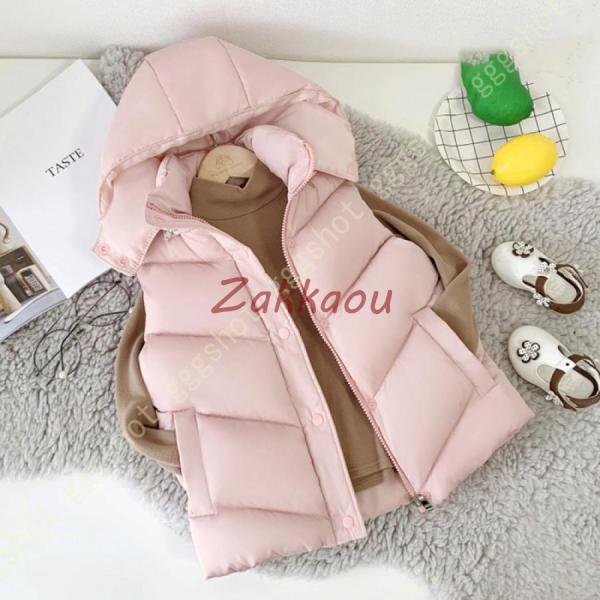 どんなボトムスとも好相性で、デイリーに可愛くお使い頂けます。秋冬のお出かけにもぴったり！毎日のおしゃれに欠かせない一枚です。お子さんの可愛さをより引きたせてくれます。キュートでシンプルなデザインはもちろん、防寒・保温性も抜群で、お出かけ・通...