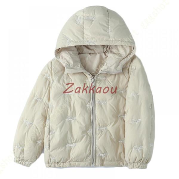 可愛くてカジュアルな子ども秋冬用ジャケットです。シンプルなデザイン、ファッションの感じ、冬に良いコーデの子供アウターです。【フリース素材】ふわふわの生地で、暖かさはバッチリなので寒い日にぴったりキッズウェアです。生地は柔らかくて、とても着や...