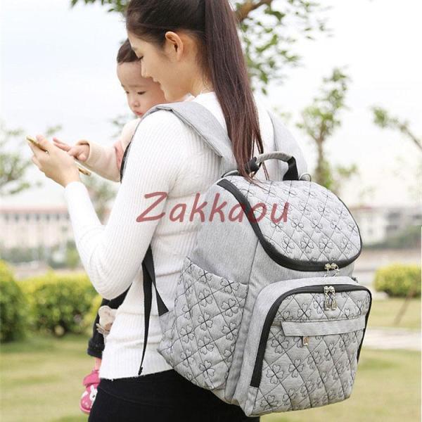 ■品名:マザーバッグ■素材（外側）: ナイロン■素材（内側）:ポリエステル■サイズ(約):横29.5cm、縦35cm、マチ16cm■重さ(約):650g■ポケット内側：メイン収納x1 小物用オープン式x2  外側：ファスナー式x3 小物用オ...