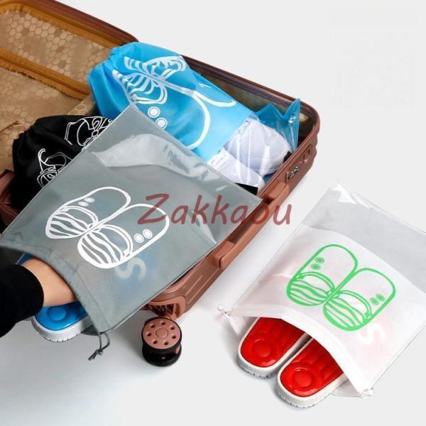 ■ 品名：シューズ収納袋■ 素材：不織布 ■ カラー：全4色■ サイズ：MEDIUM-BIG人気検索ワード：シューズケース シューズバッグ シューズ収納袋　トラベル ポーチ 収納 靴入れ アウトドア 海水浴 プール 旅行 スポーツ 持ち運び...