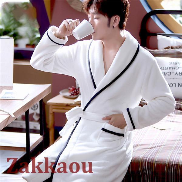 商品詳細：カラー：/ホワイト/グレー/ワイン/パープル/ネイビーサイズ：/L/XL/2XL/3XL【商品説明】●お風呂上りにサッと着れるバスローブ♪●一年中快適に着れるふんわり素材。●吸水性抜群のマイクロファイバー素材で、こすらずに水分を吸...