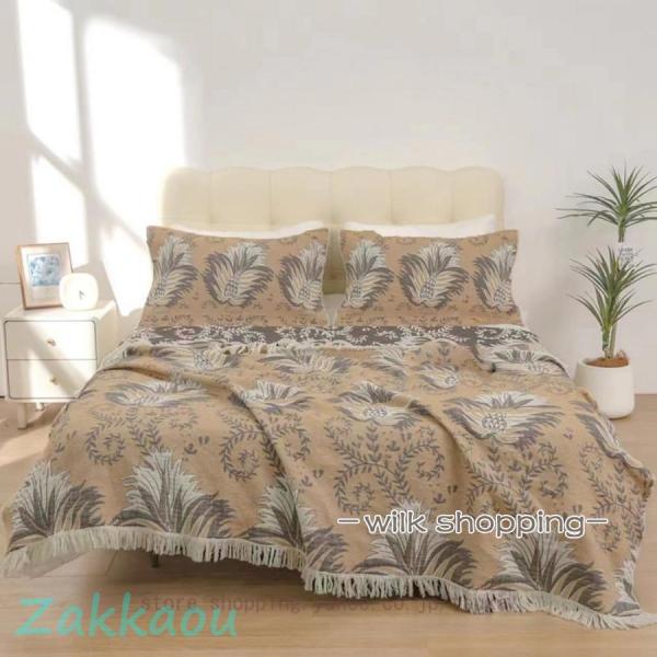 ・素材： 綿　4重ガーゼ    単品・サイズ：200*230cm・安全性：無蛍光の100%天然素材、ご安心使用ください。・かわいい柄。タオルケットやシーツ代わりとしてのご使用がおすすめです。・肌に優しい天然素材、綿を使用ことでこの商品は：・...