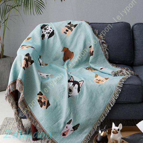 ■サイズ：90*90cm90*150cm ■特徴【手触り】なニット毛布なので、肌に優しくて暖かいです。軽く薄いので椅子の背もたれに掛けていても問題ないです。車内と会社にピッタリだと思います。洗った後も柔らかさが持続している良い品物です。【赤...