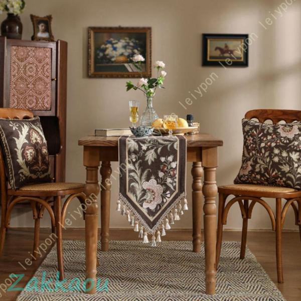 ★テーブルクロス ホテル レストランをインテリアの一つとして、シンプルで明るいお部屋を彩ります。 の天板・卓上にも最適！簡単に洗浄。★どんな空間にも馴染む柄、テーブルを華やかに演出してくれるテーブルカバー。家テーブル用だけではなく、パーティ...