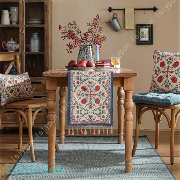 ★テーブルクロス ホテル レストランをインテリアの一つとして、シンプルで明るいお部屋を彩ります。 の天板・卓上にも最適！簡単に洗浄。★どんな空間にも馴染む柄、テーブルを華やかに演出してくれるテーブルカバー。家テーブル用だけではなく、パーティ...