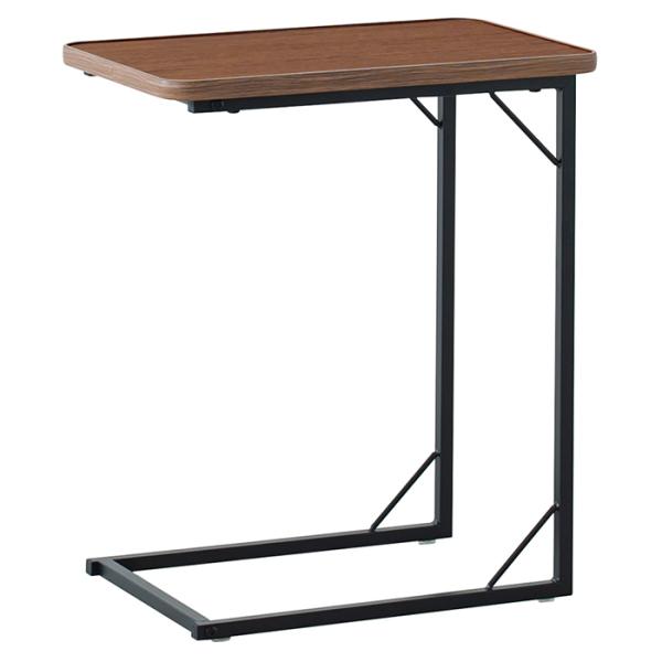 ソファの下に差し込み出来るコの字型タイプのサイドテーブル手の届くところに必要なものを置ける便利なサイドテーブル「ラテ」。ベースをソファ下に差し込みできるコの字型タイプは、より近くに置けてより快適に。スクエアの天板は物が置きやすく、用途も広が...