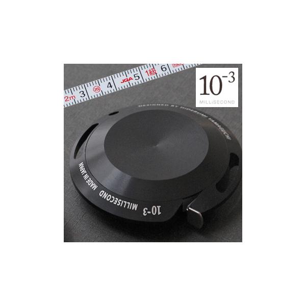 ミリセカンド MiLLiSECOND アルミニウム メタルメジャーシンプルなデザインのメジャー キーホルダーとしてもおしゃれな巻尺 スタイリッシュなおすすめの巻き尺アクセサリーを身に付けているようなスタイリッシュで美しいメジャー。アルミの塊...