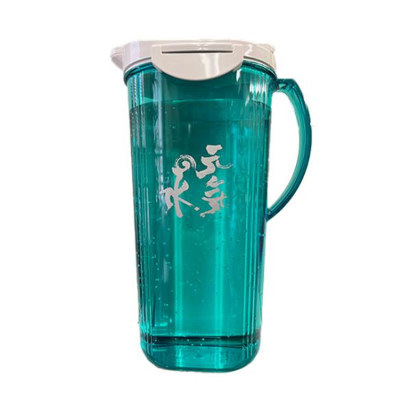 お水がおいしくなる日本製のプラスチックポット。家庭の水道水を容器に入れておくだけで、水が本来持っている機能を発揮する元気な水になります。ミネラルバランスが調整され、自然水のまろやかさを持つおいしいお水に！出来上がったお水はそのまま飲料水とし...