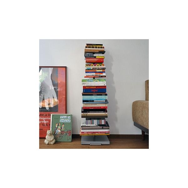 読みかけの本やちょっとした小物を収納できるブックタワー。 お気に入りの本を積み重ね、インテリアにも。可動棚7枚のハイタイプ。キャスターが付いているので移動もラクラク！【原産国】日本【サイズ（約）】幅30.0×奥行30.0×高さ111.5cm...