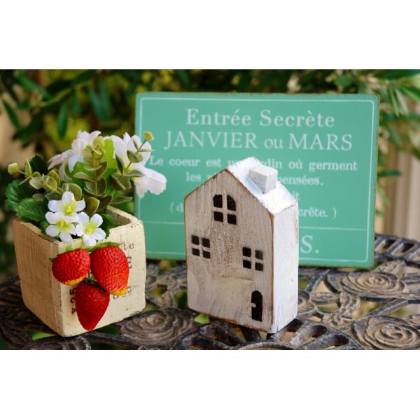 ☆即納 ☆☆3,980円（税込み）以上お買い上げで　送料無料！(沖縄県別途要相談)インテリアデコレーションとして、温かみのある室内を演出しますガーデニングでグリーン・植物と飾ったり、そのままでも他雑貨と可愛く組み合わせて。。。 アンティーク...