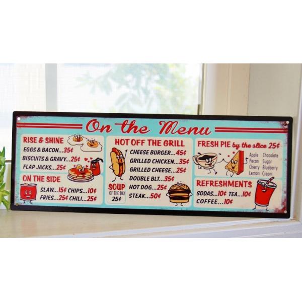 アンティーク調ブリキサイン※意図的な遣れ加工壁掛け用ピンホール付き 画鋲などをお使いください吊りヒモ付きサイズ(概寸) 幅36cm 縦13cm 厚さ5mm撮影用雑貨別途送料安く】商品代金合計7500円以上で送料半額10,000円以上で送料無...