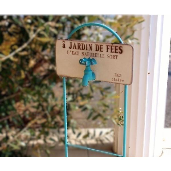 ☆今だけ送料無料（沖縄県別途要相談）※北海道・九州地方への発送は送料高額にて1点での発送の場合220円のご負担お願いします他商品(送料無料)も購入の場合不要。予めご了承願いますレトロアンティーク仕上げアイアン製品ちょっとお花が少なくて寂しい...