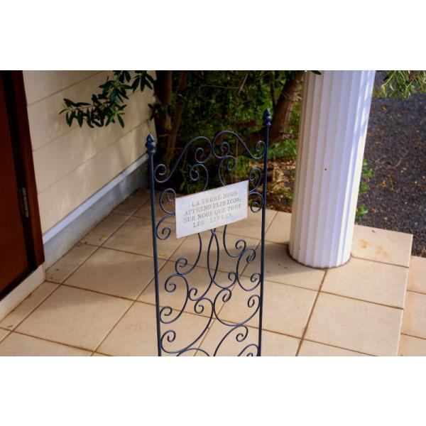 ☆今だけ送料無料（沖縄県別途要相談）※北海道・九州地方への発送は送料高額にて1点での発送の場合280円のご負担お願いします他商品(送料無料)も購入の場合不要。予めご了承願いますブリキやTINじゃなく丈夫なアイアン製レトロアンティーク仕上げア...