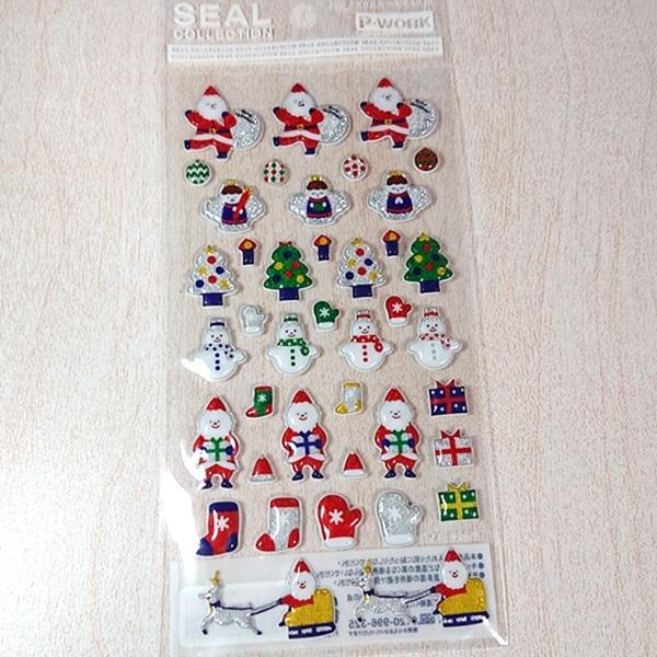 キラキラグリッター入りのぷっくりした可愛いシールですサンタやクリスマスツリー、雪だるまなど　◆サイズ：高さ145×横75（mm）くらい　◆素材：キャスティング　グリッター入り＜発送方法＞こちらはメール便での発送も可能です。