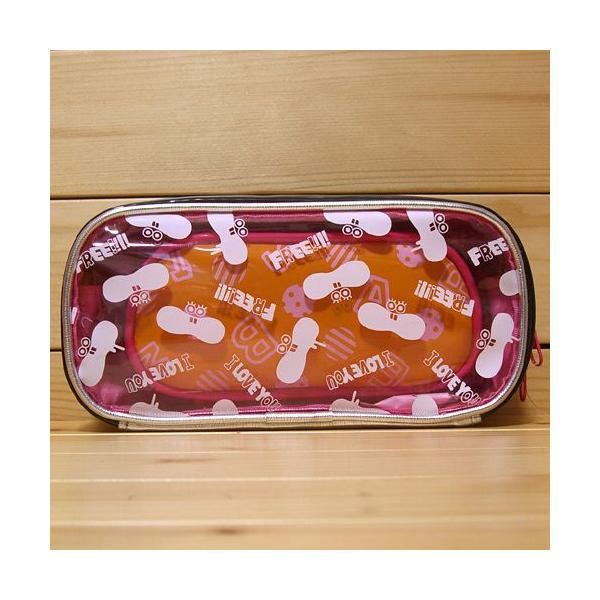 とってもへんかわいいペンケースです！ミニペンケースが付いていてとってもお得です♪本体サイズ：H85×W185×D60mm 位ミニペンケサイズ：H65×W140×D45mm 位