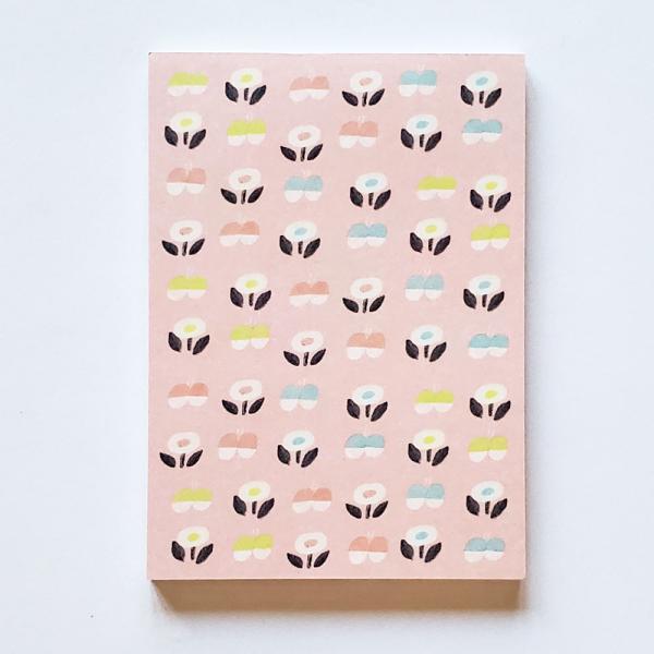 イラストレーターナカノエミさんの紙雑貨　文具7.5ｘ10.5cm　　5柄×10枚（計50枚）　　日本製※ご注文商品数が多い場合は、　メール便1通分では発送できませんので、発送方法をよくご確認の上ご注文お願いいたします。