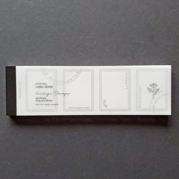 プロペラスタジオHutte paper worksさんの紙雑貨約15ｘ4.5ｃｍ 　40枚綴り20枚はグリーン20枚はグレーで印刷されています活版印刷仕上げのラベルブックミシン目で切れる紙が1冊のメモ帳になっています============...