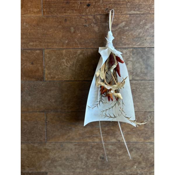 \\ filled with 福 2026//元気な笑顔から新年を始めよう福袋限定価格でご用意いただきました！！節分の飾り寒さがまだ厳しいこの時期は体調を崩す人も。それは邪気（鬼）がやってくるからとされていましたトゲトゲの葉はグレビレアアイ...