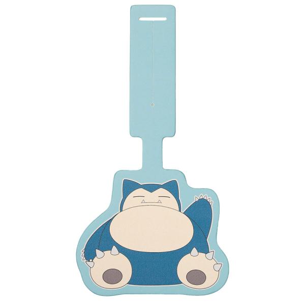 ■商品名くるっとラゲッジタグ カビゴン■特徴ピカチュウデザインの可愛らしいラゲッジタグです。スーツケースや旅行用バッグなどにくるっと通して、目印やアクセサリーとしてワンポイントになります。■カラーブルー■サイズ約115×220(mm)■素材...