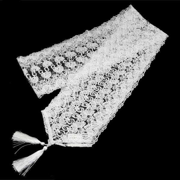 サイズ：約18.5×240.0cm/レース素　材：ポリエステル※定形外郵便物ＯＫデザイン：テーブルセンター 植物 レース ホワイト ボタニカル細やかなレースで作られたテーブルランナーです。柔らかいレースの生地に繊細な刺繍が施されています。可...