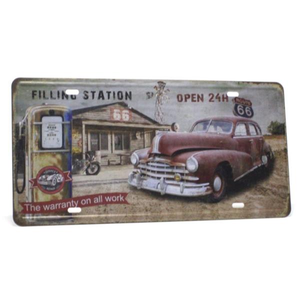 サイズ：約縦30.5×横15.5cm素　材：ブリキ※定形外郵便物OKデザイン：アメリカ ガレージ 看板 ポスター ガソリン  自動車アンティーク調のメタルプレートルート66のデザインが描かれたアメリカンなメタルプレートです。表面はエンボス加...