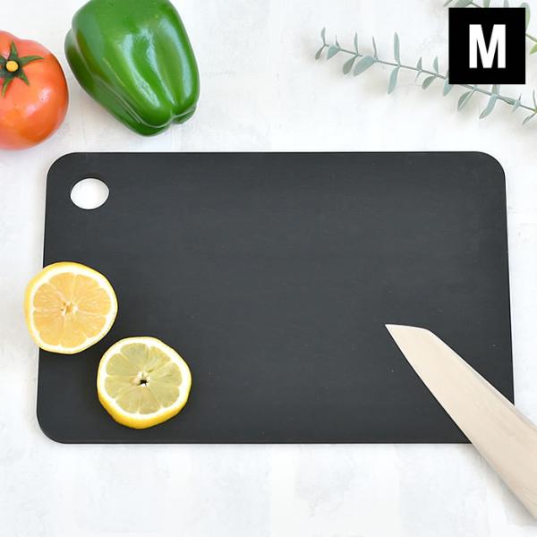 商品名ラバラバ カッティングボード M商品詳細サイズ約 W300×H200×D8mm重量約524g素材合成ゴム仕様耐熱温度：プラス130℃耐冷温度：マイナス30℃原産国日本備考※火気に近づけたり調理したての熱い料理や鍋などを乗せないでくださ...