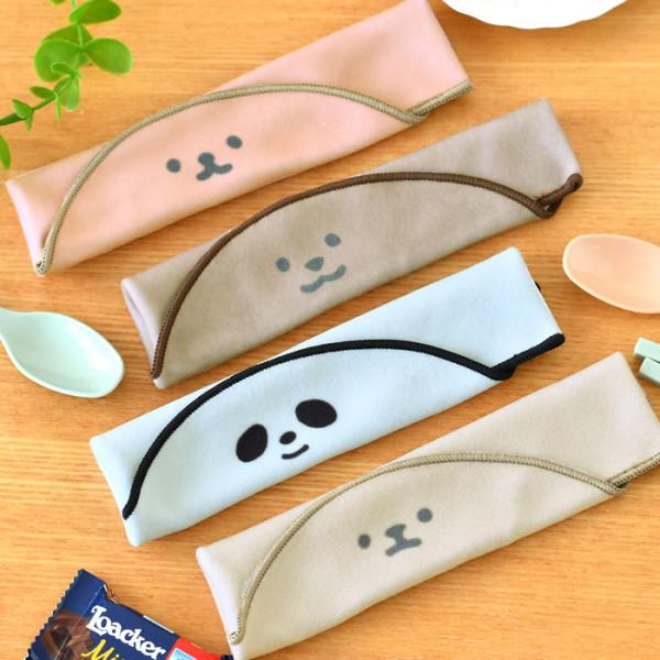 検索キーワード お弁当 箸 カトラリーセット お弁当 ムームー フレンズ くっつくカトラリークロス 収納 おしゃれ スプーン かわいい カトラリーケース 弁当 包む クロス サブヒロモリ 持ち運び