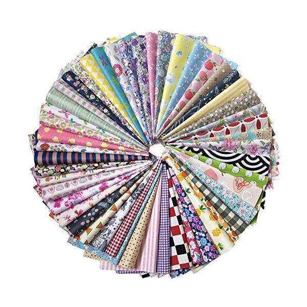 ・混色 25×25cm ・素材：綿100％　洗濯もOK！肌ざわり良い生地です。サイズ：25×25cm。・ランダム50種類を組み合わせてお届け！オシャレな花柄と艶やかな色合いで、ミシン、はさみも使用できる良い趣味の工芸用です。・セット内容によ...