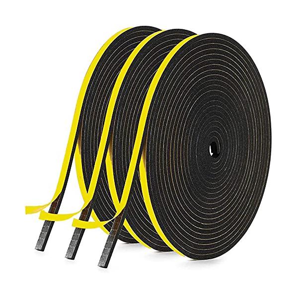 ３本隙間テープセット 商品仕様：すきまクッションテープ×３本入り　サイズ：６mm幅×３ｍｍ厚×５Ｍ長さ（あたり）　クッション性に優れた発泡スポンジ製のすきまテープです。便利なテープ付き、ハサミでカットしやすい手軽につかえます。すき間ふさぎ、...