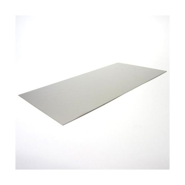 ・チタン  ・本体サイズ（約）：縦100×横200×厚0.5mm・素材：チタン（TP340）