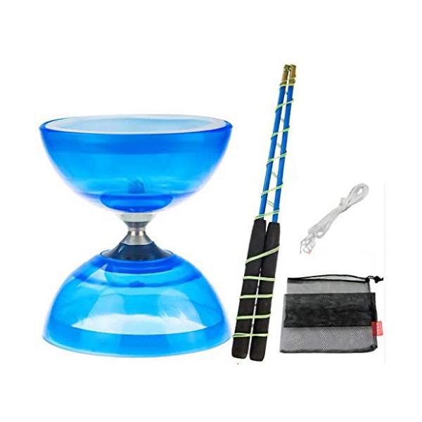 ・ブルー  ・・Color:ブルー・大道芸・ジャグリングなどで大人気のパフォーマンス4点セットです。・コマ両脇に変形防止ガイドが付いています。運搬時の圧縮変形や熱変形を防ぎます。使用時は外してお使いください。・コマの素材は柔らかい素材で出来...