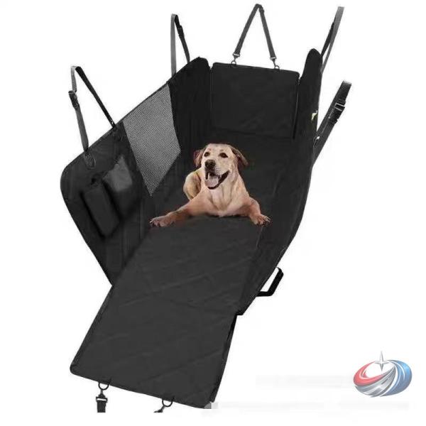 【ペット用ドライブシート】車の後部座席用のペット用ドライブシートです。車を汚す事なく、愛犬やペットと一緒に車でお出掛けする事ができます。【ペットを連れてドライブに行こう】犬や猫のペットと一緒にお出掛けしたい。でも、車の座席が汚れるのは困る。...