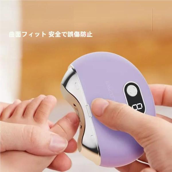 商品詳細:カラー:/A01/A02/A03/A04サイズ:/フリーサイズ■商品説明・切る力がない、手元が見えづらいなど、通常の爪切りでは切りづらい方に・爪をローラー刃に押し当てて削るので簡単・ゆっくり少しずつ削り整えていってくれるので、高齢...