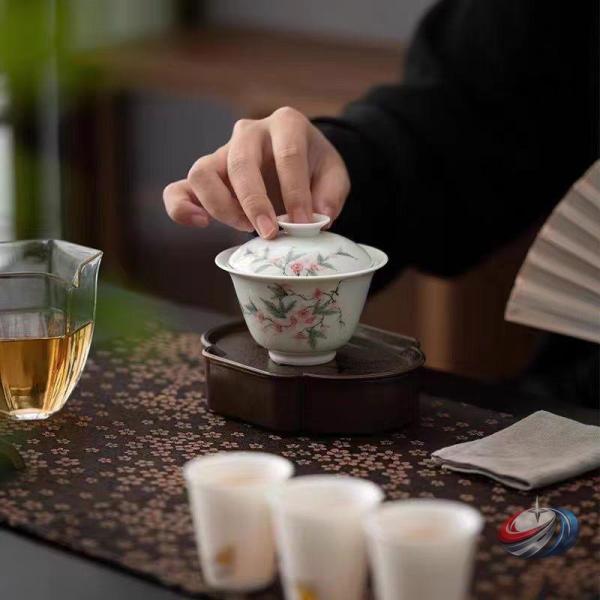 「手描き茶器」中国徳化県産 手描き茶器 「さくら」蓋碗 陶磁器 茶道具 中国茶器 台湾茶器 烏龍茶