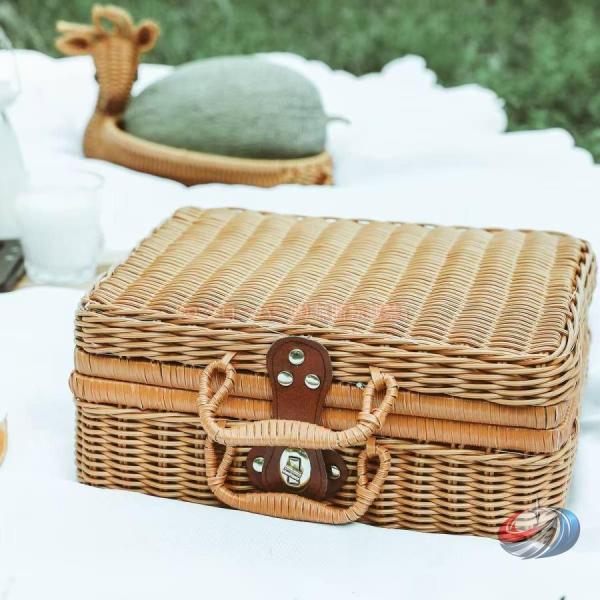 素材：ソリッドイミテーション籐材料の説明：これはレトロアートで、固体の籐、固体のチューブを模倣しています。 洗える、保管しやすい片付けやすい：水洗いが簡単で便利です。製品に汚れがあれば、少しの洗剤で洗濯できます編み物の特性：当店の製品は全部...