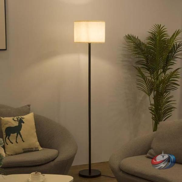 特徴●お部屋の雰囲気づくりにぴったりなフロアスタンドです●組立時の本体サイズは（約）全長170mm●適応電球サイズはE27（電球別売）●カラー：ホワイト※指定以外の電球?特殊電球は使用しないでください。■付属品：保証書付取扱説明書注意事項※...