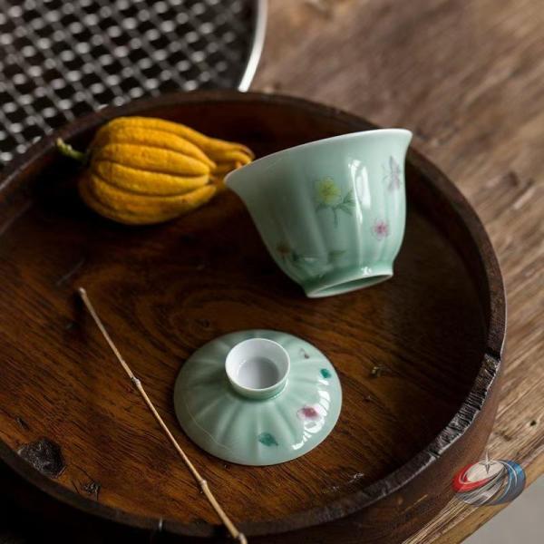 【新作】「手描き茶器」中国景徳鎮産 高級茶器 手描き茶器 「蝶恋花」 蓋碗 壺承2点セット 陶磁器 手作りの作品 中国茶器 台湾茶器 烏龍茶 台湾ウーロン茶