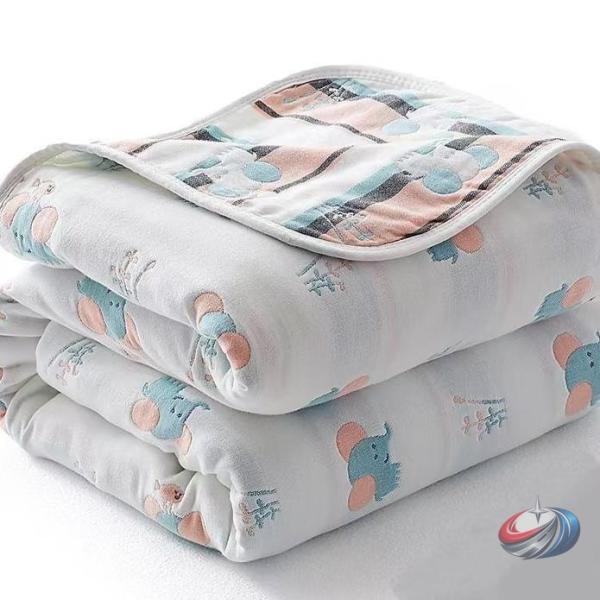 商品説明  参考サイズcm  サイズ：約80*80CM約110*110CM約120*150CM 素材：100%コットン　ガーゼ ★赤ちゃんが使う物だから素材は厳選し、安心できるコットン100%を採用 ★ベビーバスタオル 綿100％、吸水速乾...