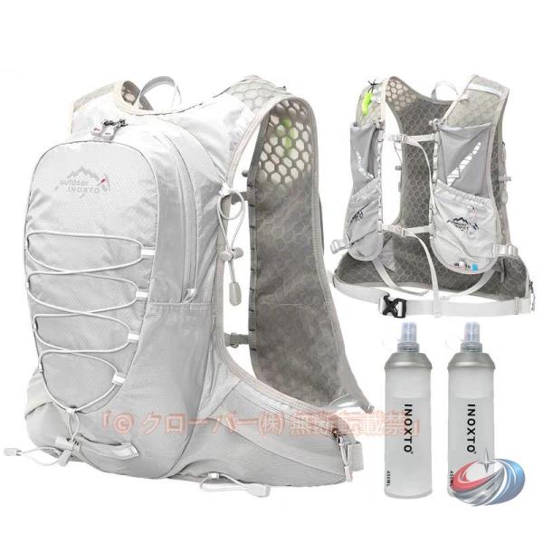 メインコンパートメントは1.5Lの水袋（含まれていません）を収容し、便利なハイドレーションシステムがあなたを補充し続けます。夜間の活動中の視認性と安全性を高める反射ストリップ。複数のフロントポケットはあなたの持ち物を分類し、それらをきちんと...