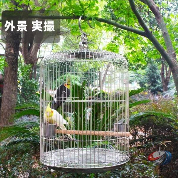 【簡単なインストール】：鉄の鳥のケージは取り付けが簡単で、設置に成功した場合には20分かかります。鳥に美しい家にした。【お手入れ簡単】：このオカメインコケージは防水性と防錆性があり、お手入れも簡単です。底のトレイをスライドさせてお手入れする...